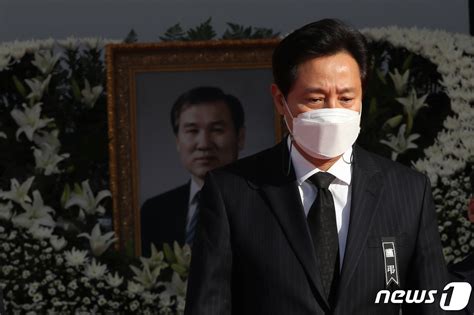 서울시 서울광장 노태우 분향소는 방역수칙 위반 아냐
