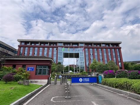 上游直击股东会丨中国汽研一季度净利增15 新董事长亮相凤凰网资讯凤凰网