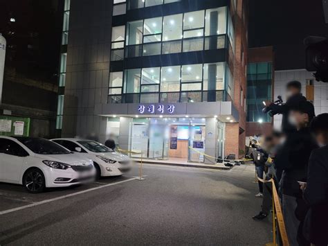 [이태원 참사] 일본인 사망자 유족 사고 이틀 만에 입국해 시신 확인 나무뉴스