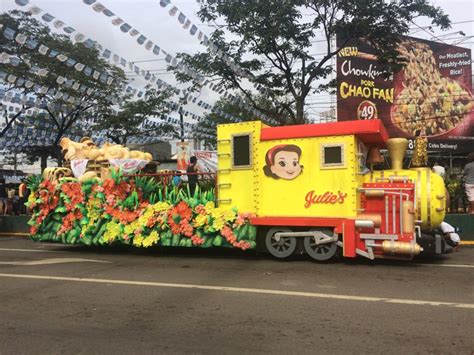 Behind The Scenes Sinulog Float 2017 Red Maleta