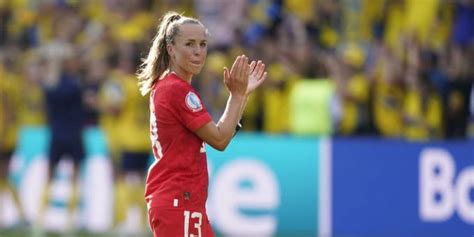 Schweizer Frauen Nati Mega Aufgebot Für Wm Showdown Nauch