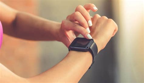 The Top Reasons Why Your Fitbit Screen Is Black The Gadget Buyer