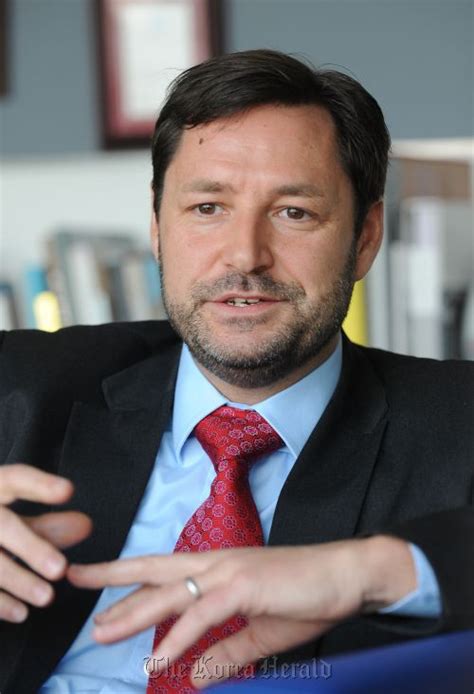 Diplomat Business Networking Club On Linkedin Roland Davies Has Been