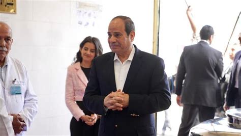الرئيس السيسي يتفقد مشروع سكن لكل المصريين في المنيا الجديدة الوطن