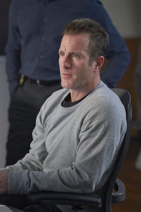 Alert Missing Persons Unit Season 1 Episode 3 Review Zoey TV Fanatic