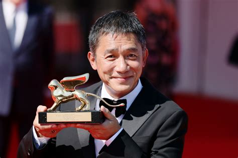 华人之光：tony Leung 梁朝伟获颁 Golden Lion 金狮终身成就奖