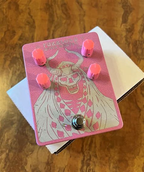 Fuzzlord Effects Dark Master Delay Pink Limited Edition Reverb