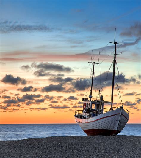 Github Msuv08seam Carving Matlab Implementation Of Dynamic Seam Carving From Siggraph 2007