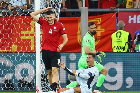 Georgia Sorprende Le Gana A La Portugal De Cristiano Ronaldo Y Se Mete
