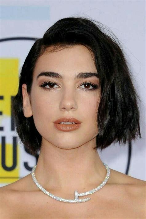 Pin By Arjuman🌺 On Angel Dua Lipa Short Hair Styles Haircuts For