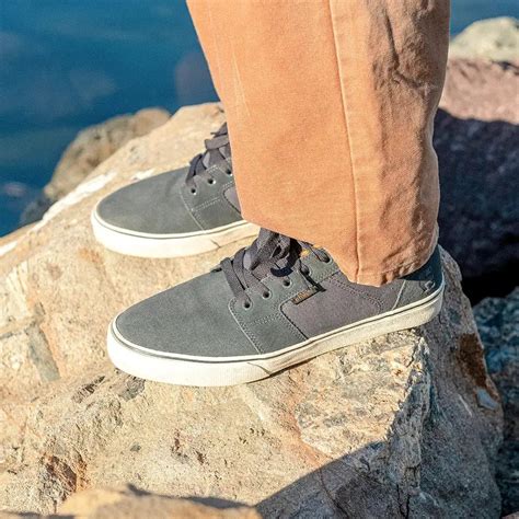 Barge Ls Greenblue Skate Shoes Etnies Official