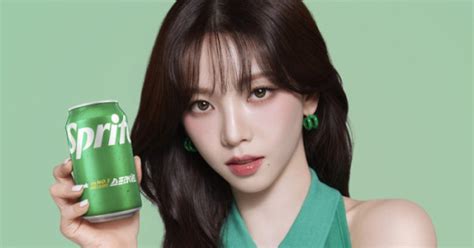 카리나의 상쾌한 매력 2025워터밤 적신다