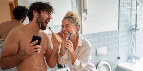 How Does Fluoride Toothpaste Cut Down On Cavities Postmymeds