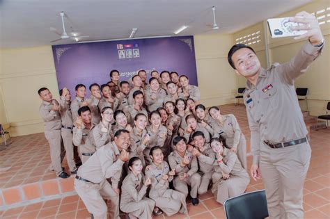 លោក ឃឹម ហ្វីណង់ អភិបាលស្រុកបន្ទាយស្រី