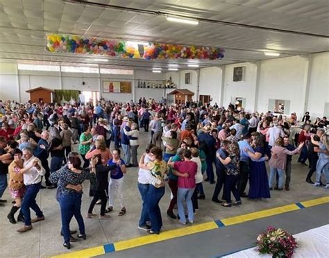 Encontro Geral da Terceira Idade em Presidente Getúlio Rede Vale Norte