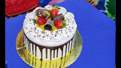 Cómo decorar una torta sencilla y bonita en casa 2024
