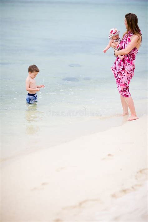 Vacanza Di Famiglia Immagine Stock Immagine Di Rapporto