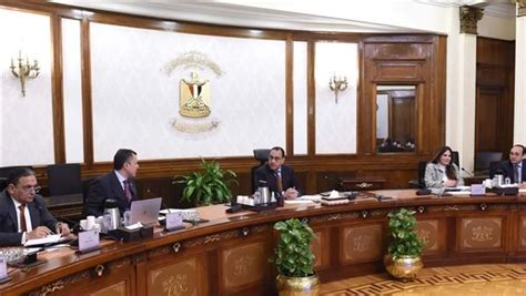 مدبولي يؤكد دعم الدولة لإجراءات وزارة السياحة والآثار لزيادة عدد