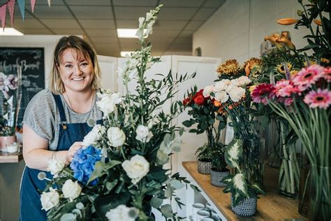 Top Tips For Booking Your Wedding Florist Devon Wedding Photographer
