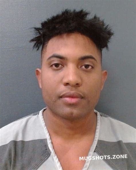 Castro Gustavo Rivera 05062025 Comal County Mugshots Zone