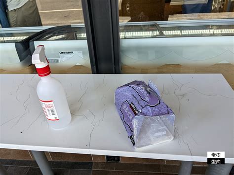 台東必吃平價美食【葉氏海鮮】滿滿生魚片一盤250元 老皮嫩肉的流水帳生活
