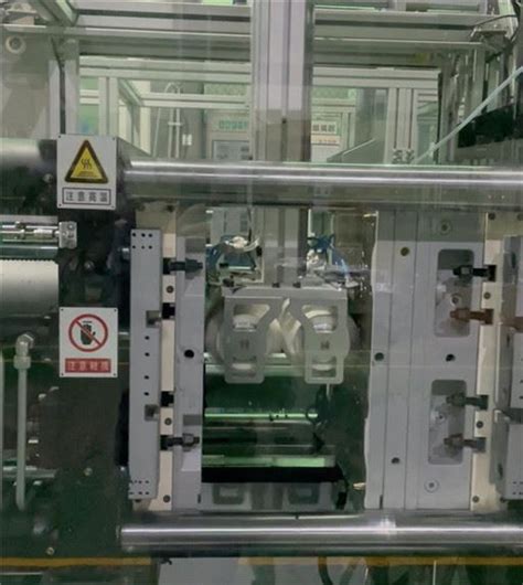China Customized Horizontal Rubber Injection Machine Suppliers