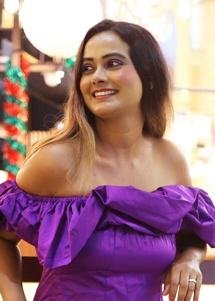 Gitika Singh Kamra Latest News Videos Photos Biography Blogs Whosthat360