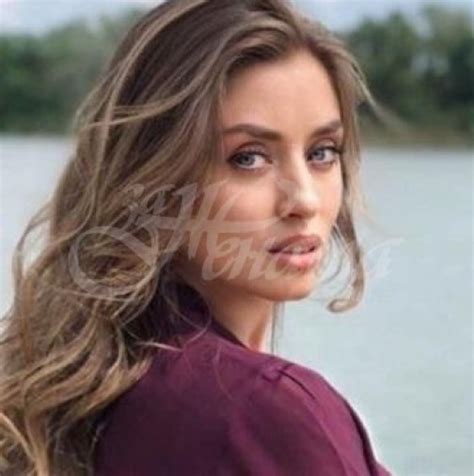 Сестрата на Саня Борисова я задмина по красота и предизвика много
