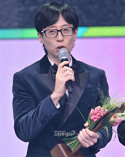 유재석 새해에도 예능방송인 브랜드평판 1위