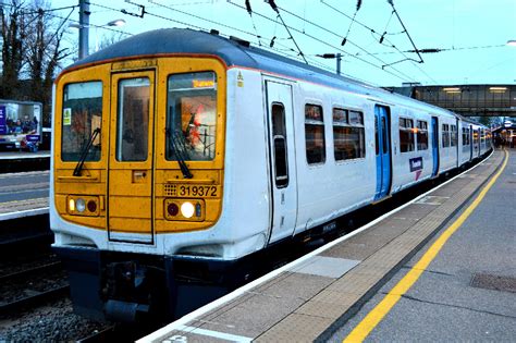 British Rail Class 319