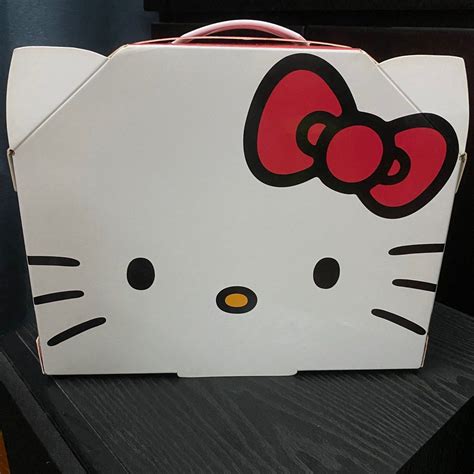 Licca Hello Kitty Portable Room 興趣及遊戲 玩具 And 遊戲類 Carousell