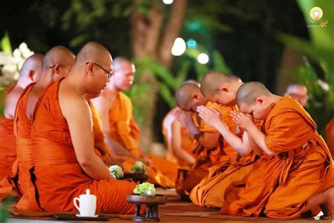 สามเณรปลูกปัญญาธรรม ปีที่ ๙ เตรียมขึ้นบรรยายธรรมในวันอาทิตย์ที่ ๗