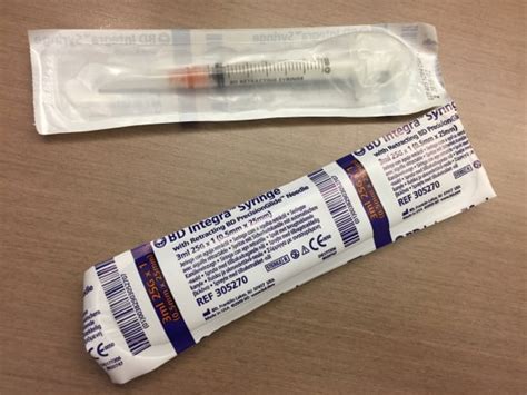 How To Use A Naloxone Opioid Overdose Kit Change Health Care Inc