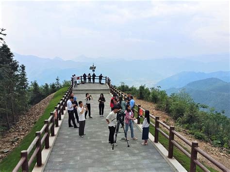 安徽省第七届公路摄影大赛采摄活动走进池州 池州市交通运输局