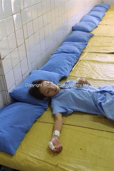 【閲覧注意】16歳の女の子、売春婦になる ⇒ 悪い男と知り合う ⇒ 現在の姿が（画像） ポッカキットポッカキット