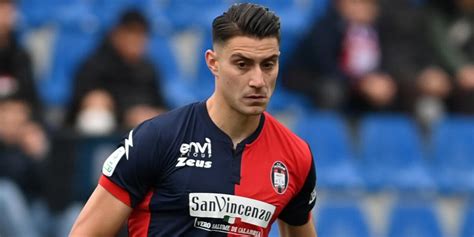 Serie B Palermo Ecco Nedelcearu Dal Crotone