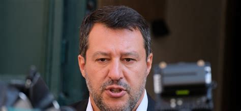 Unione Sindacale Di Base Il Ministro Salvini Precetta Uno Sciopero