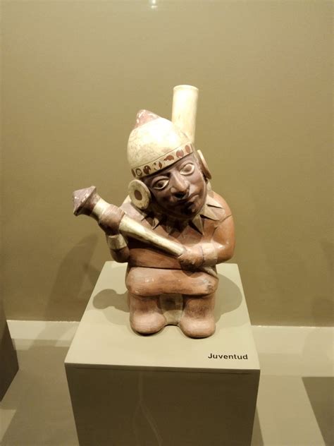 Museo Tumbas Reales Señor de Sipan Y ceramicos que solo les falta