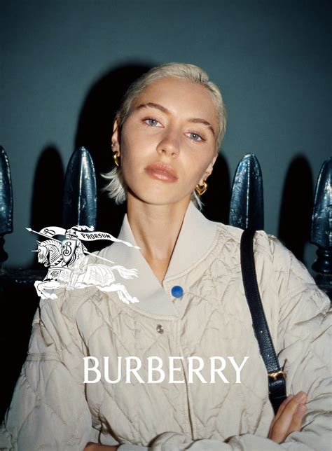 Tyrone Lebon Photographs Burberry Sp News Dobedo Represents
