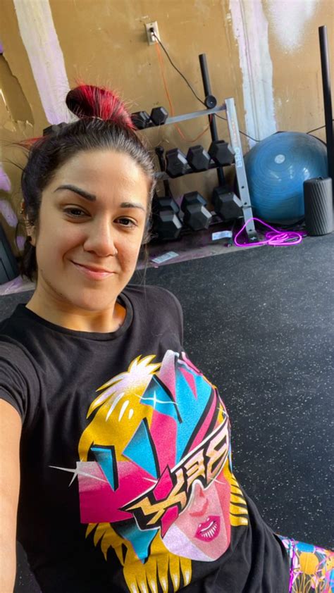Bayley On Twitter St Patricks Day Gym Selfie