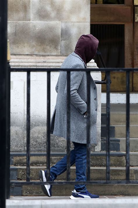 Boris Becker Sentenced To 2 12 Years For Bankruptcy Charges