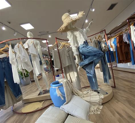 Showroom