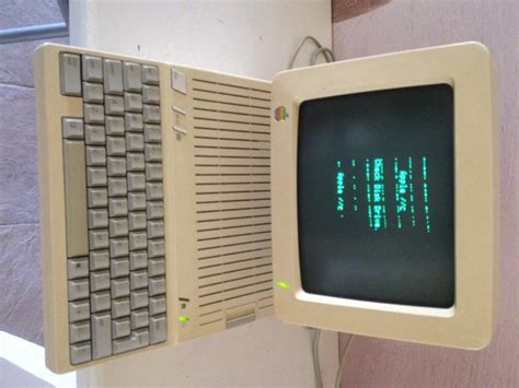 Vintage Apple 2c Computer April 1984 Catawiki