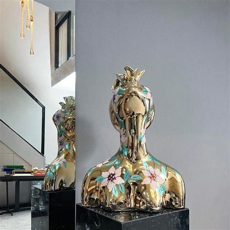 로 스카노 Lo Scano 조각상 오브제 바이소 Byso