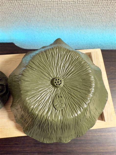 Yahooオークション 小庵作 常滑焼 朱泥 緑泥 蛙摘 蓮形宝瓶 蓮蛙急