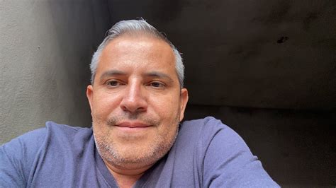 JR CONSTRUÇÃO está transmitindo ao vivo YouTube