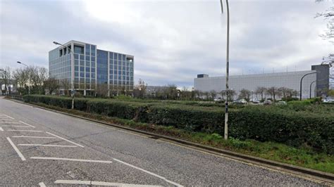 Police Appeal For Witnesses After Woman Has Bag Stolen In Milton Keynes
