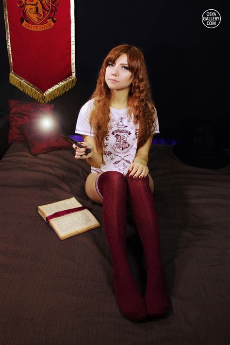 Self Hogwarts Girl Original Cosplay By Osya Rcosplaygirls