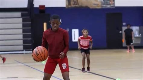 11 Year Old Deevan Mcfall Dreamed Of Making It To The Nfl A Stray