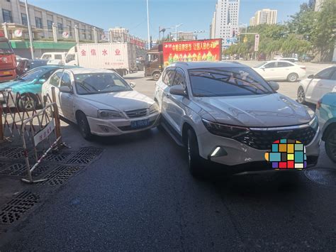 路怒症司机！！你错了就是错了！！千方百计狡辩你有理！只能说明你太渣渣！！伊兰特！捷达vs5社区易车社区